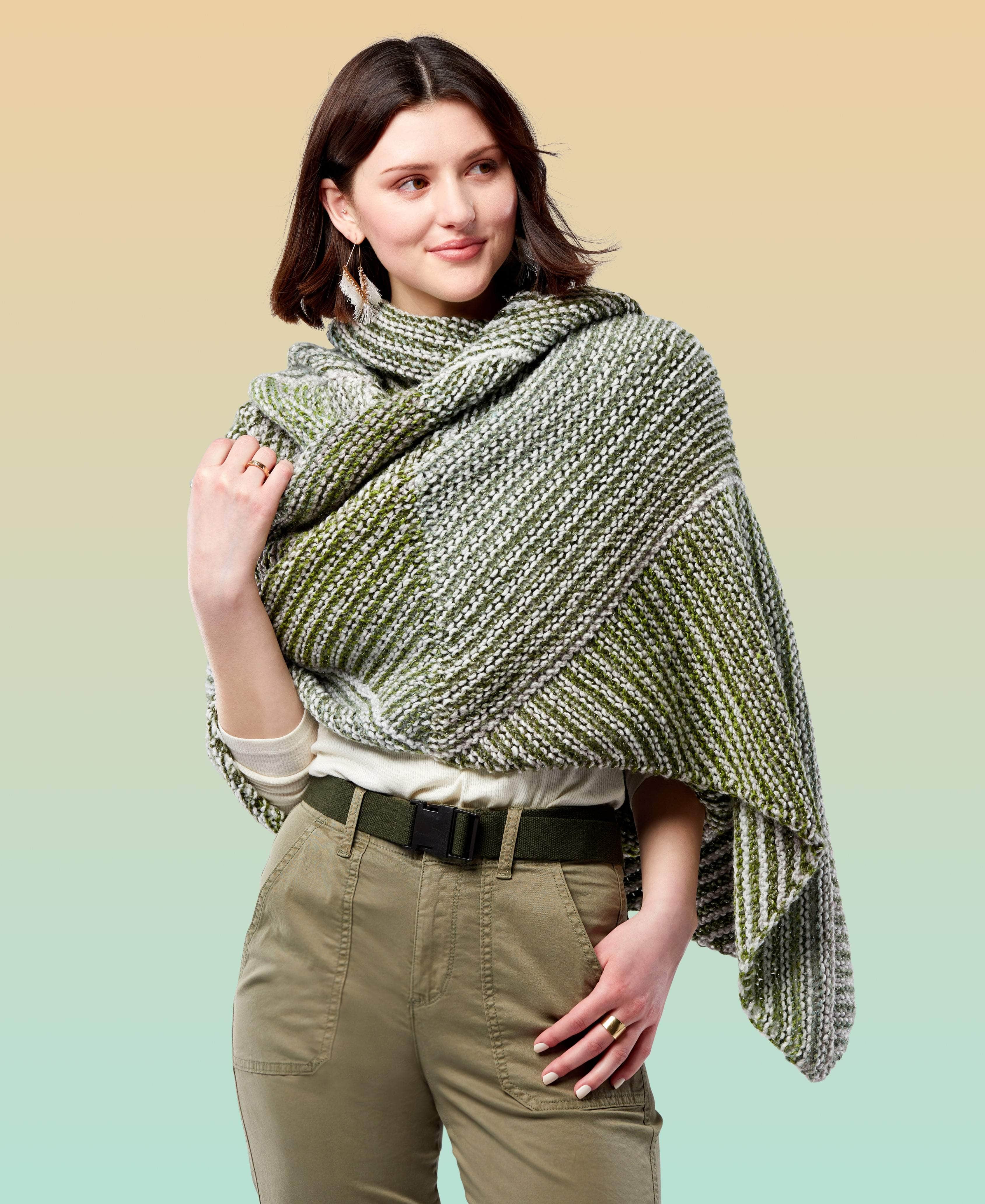 Modular Motif Wrap – Premier Yarns