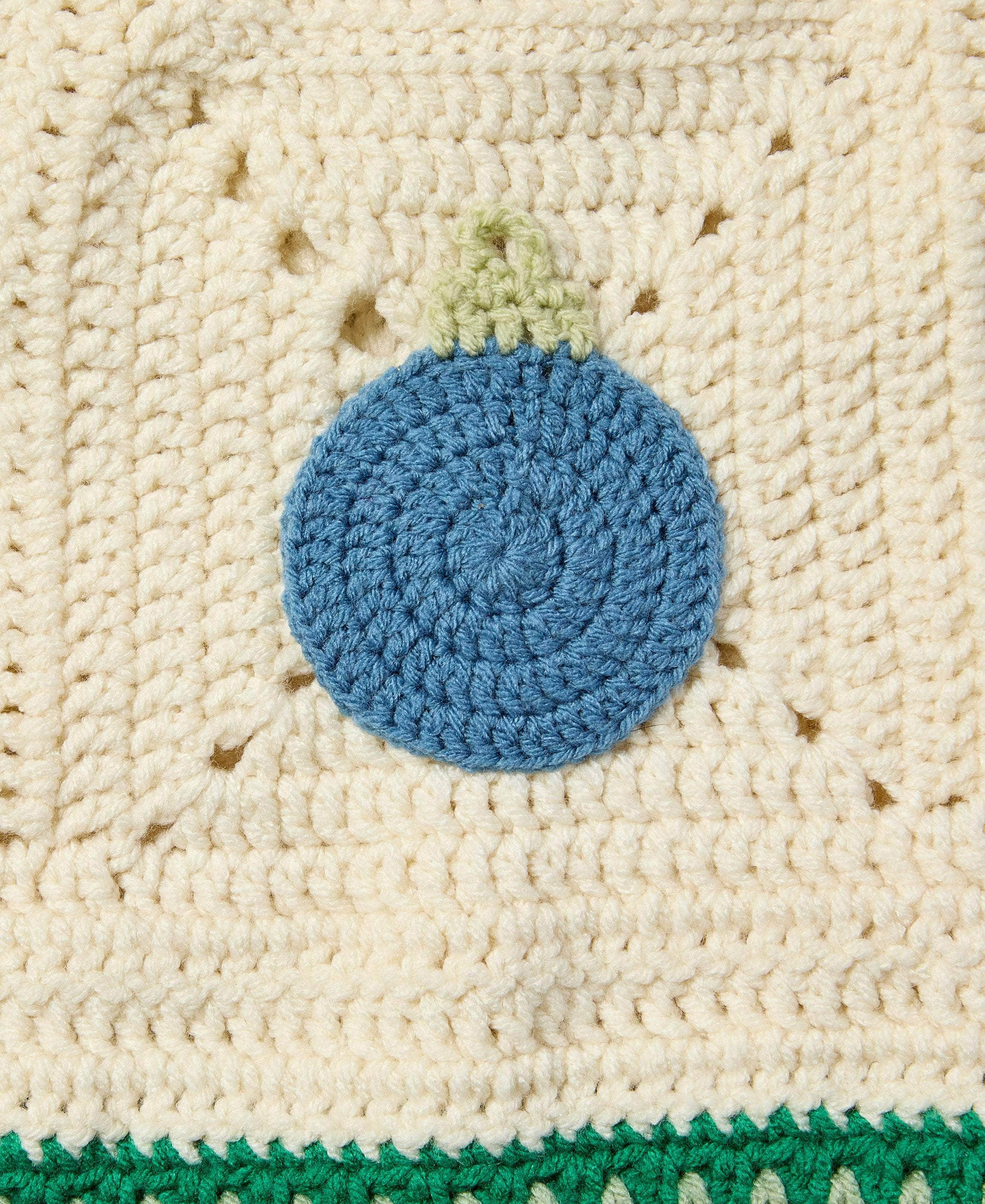 Comfort and Joy Cardigan Appliques Week One – Premier Yarns