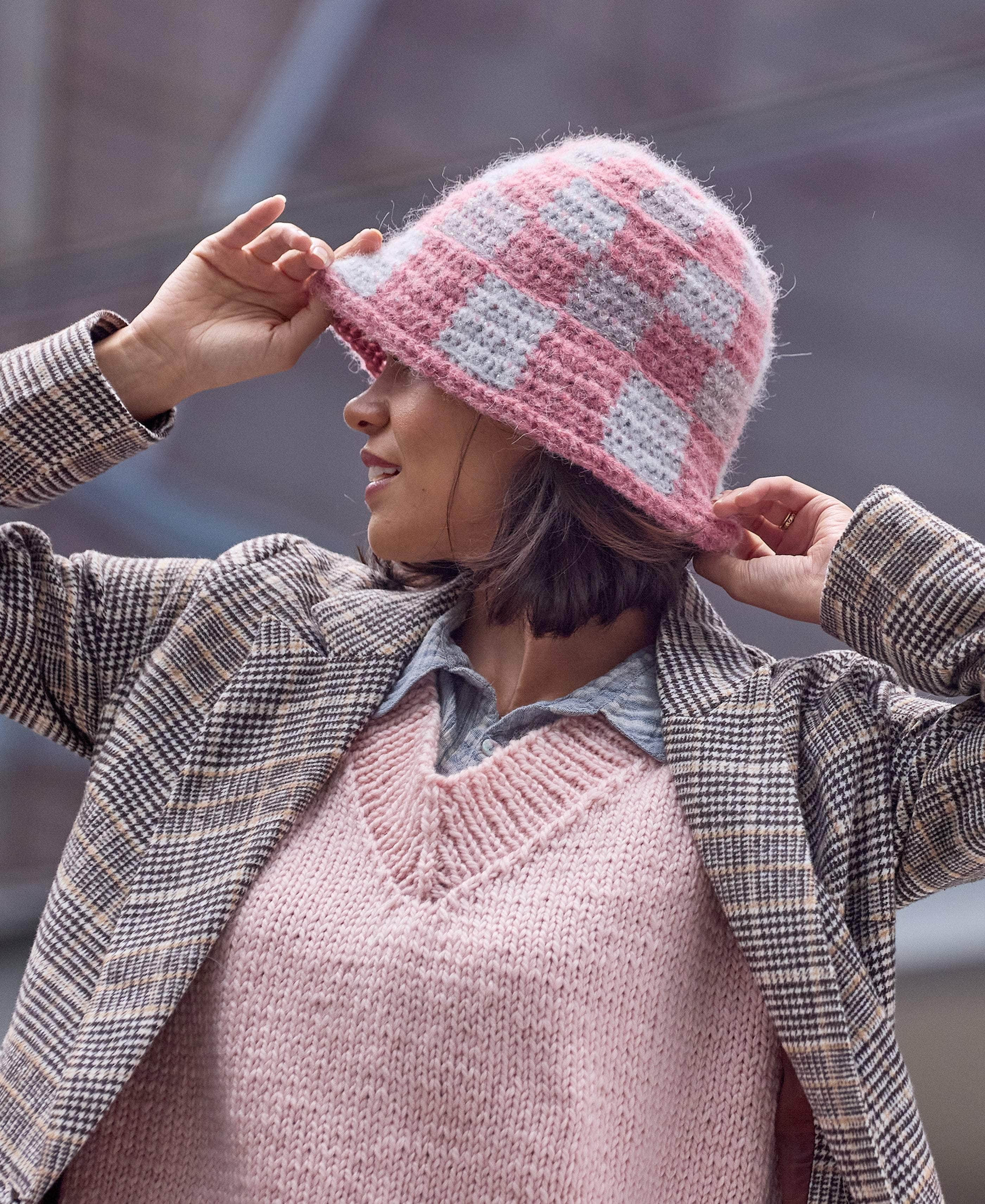 Plush Squares Bucket Hat – Premier Yarns
