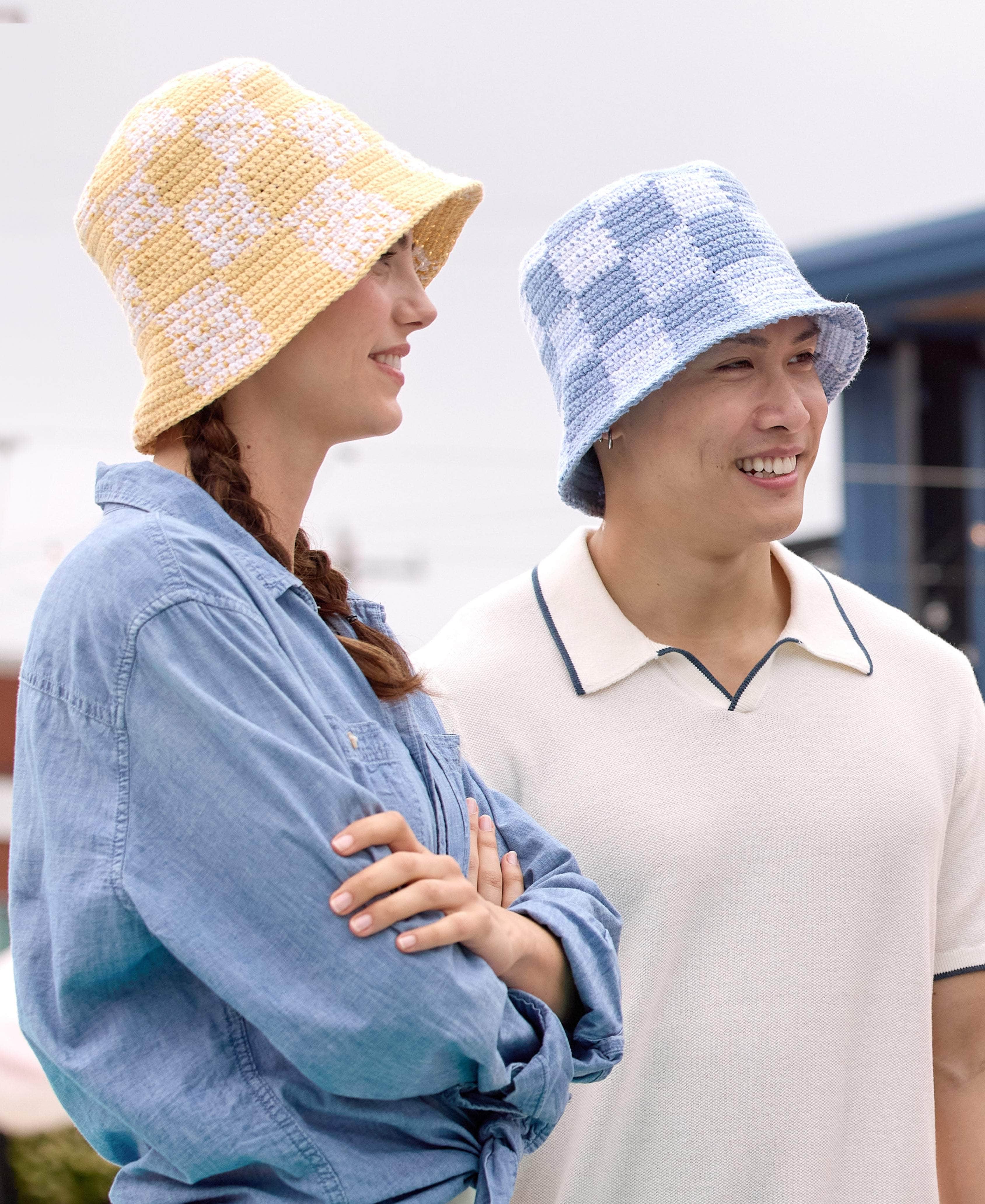 Checkmate Bucket Hat – Premier Yarns