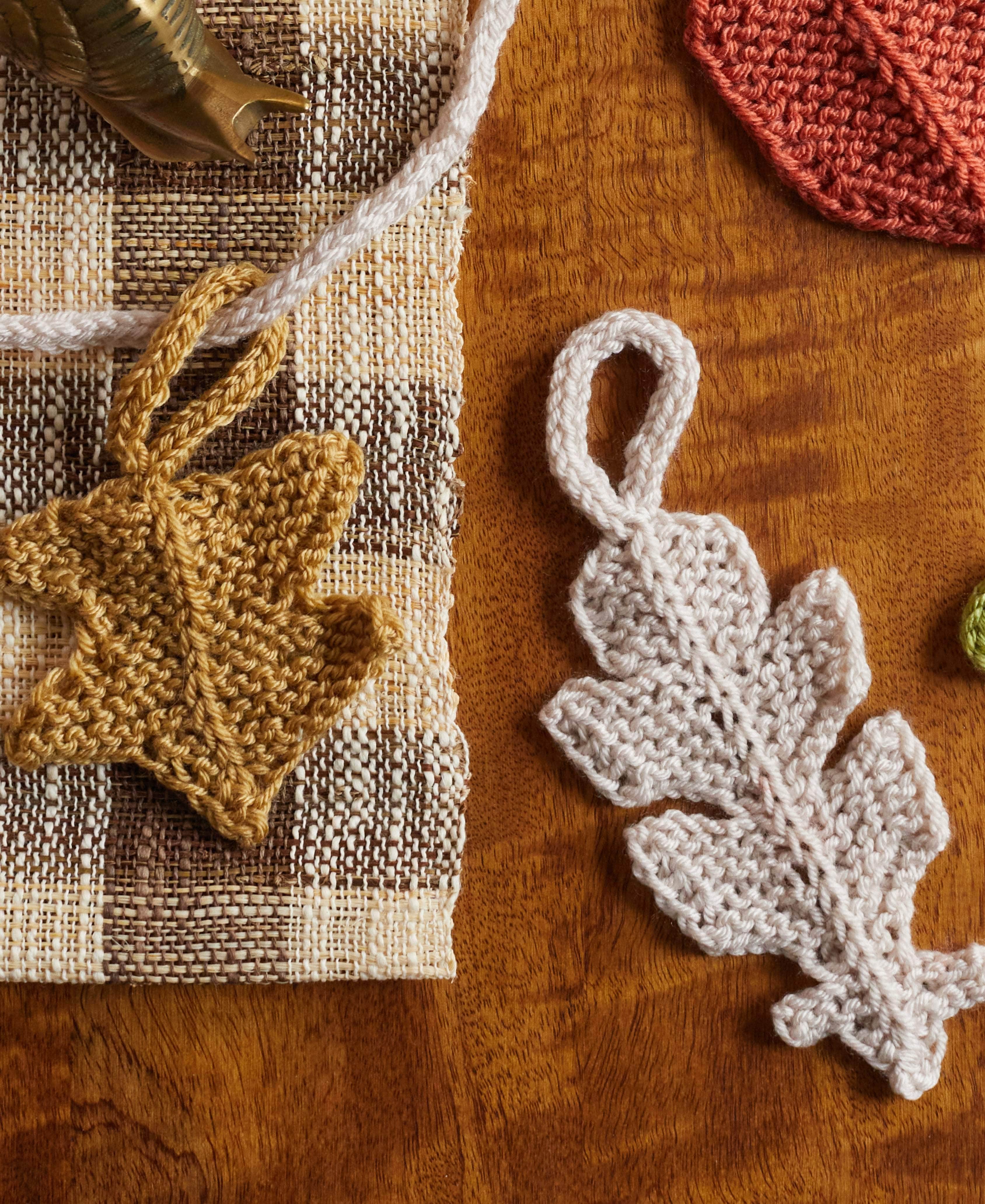 Leaf Garland – Premier Yarns