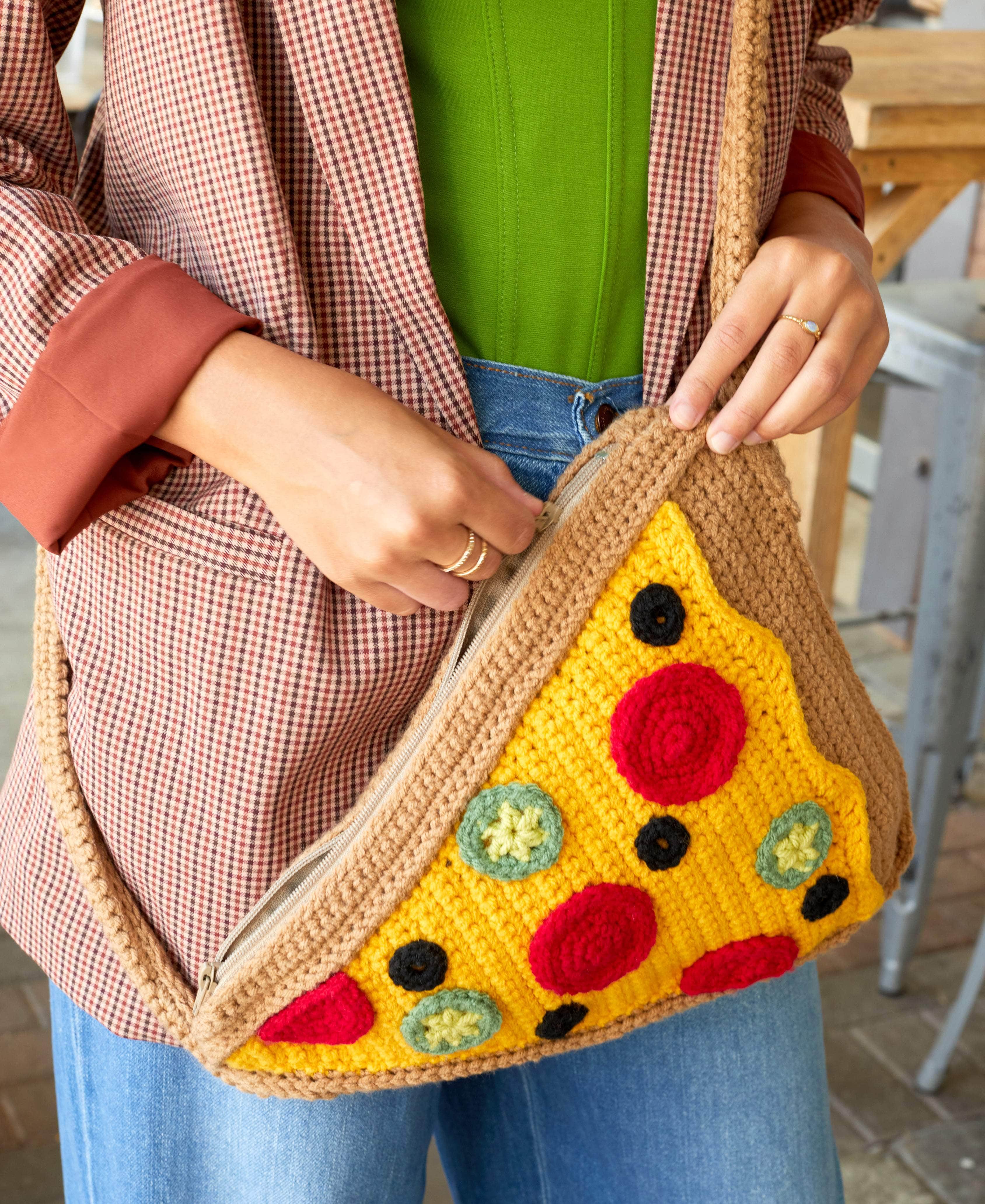 Pepperoni Pizza Purse – Premier Yarns