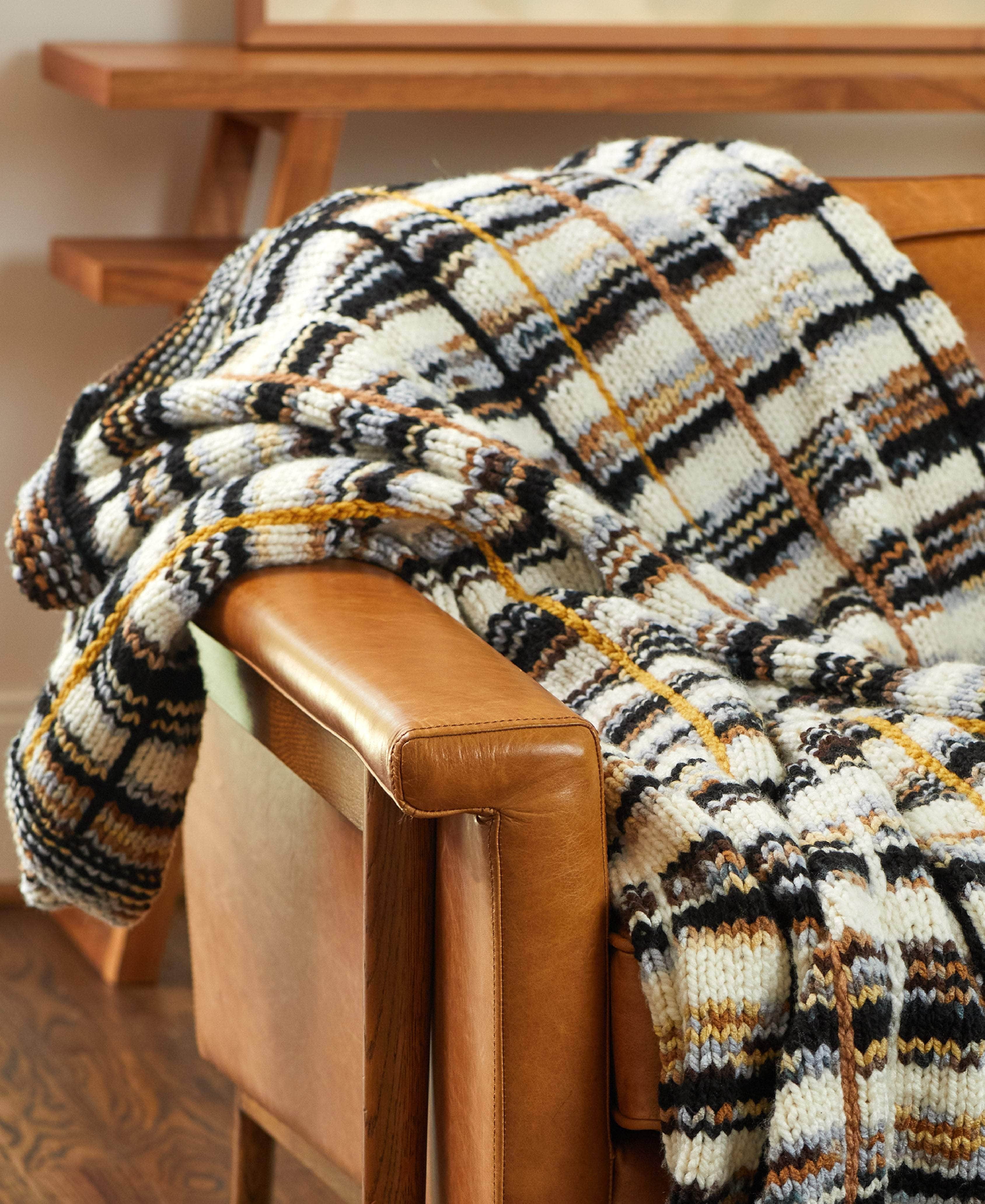 Plaid Blanket – Premier Yarns