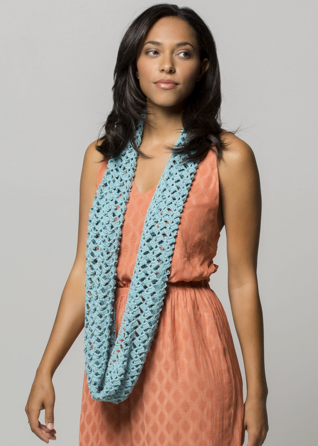 Asymmetrical Shell Cowl – Premier Yarns