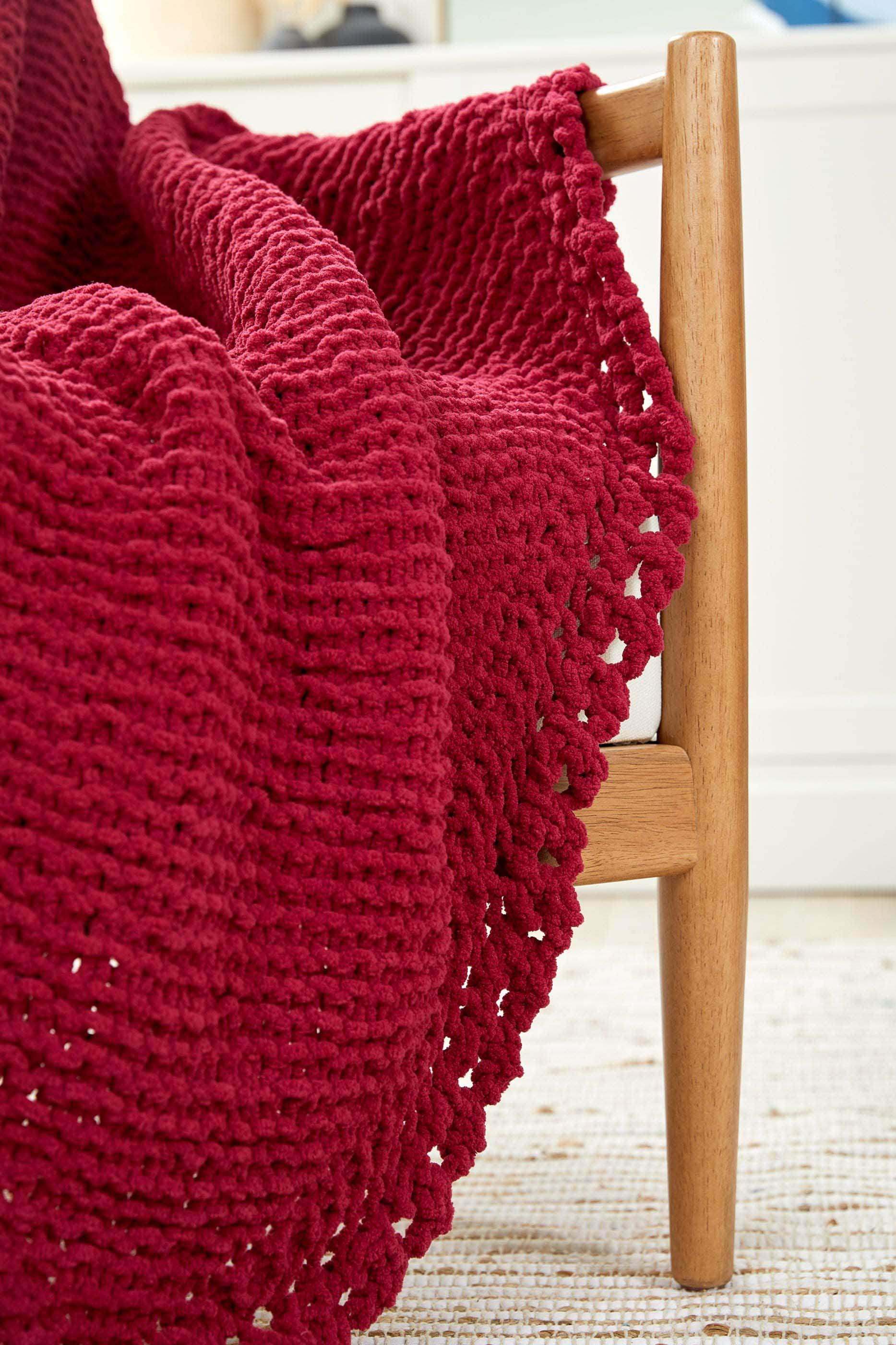 Diagonal Lace Edge Throw – Premier Yarns