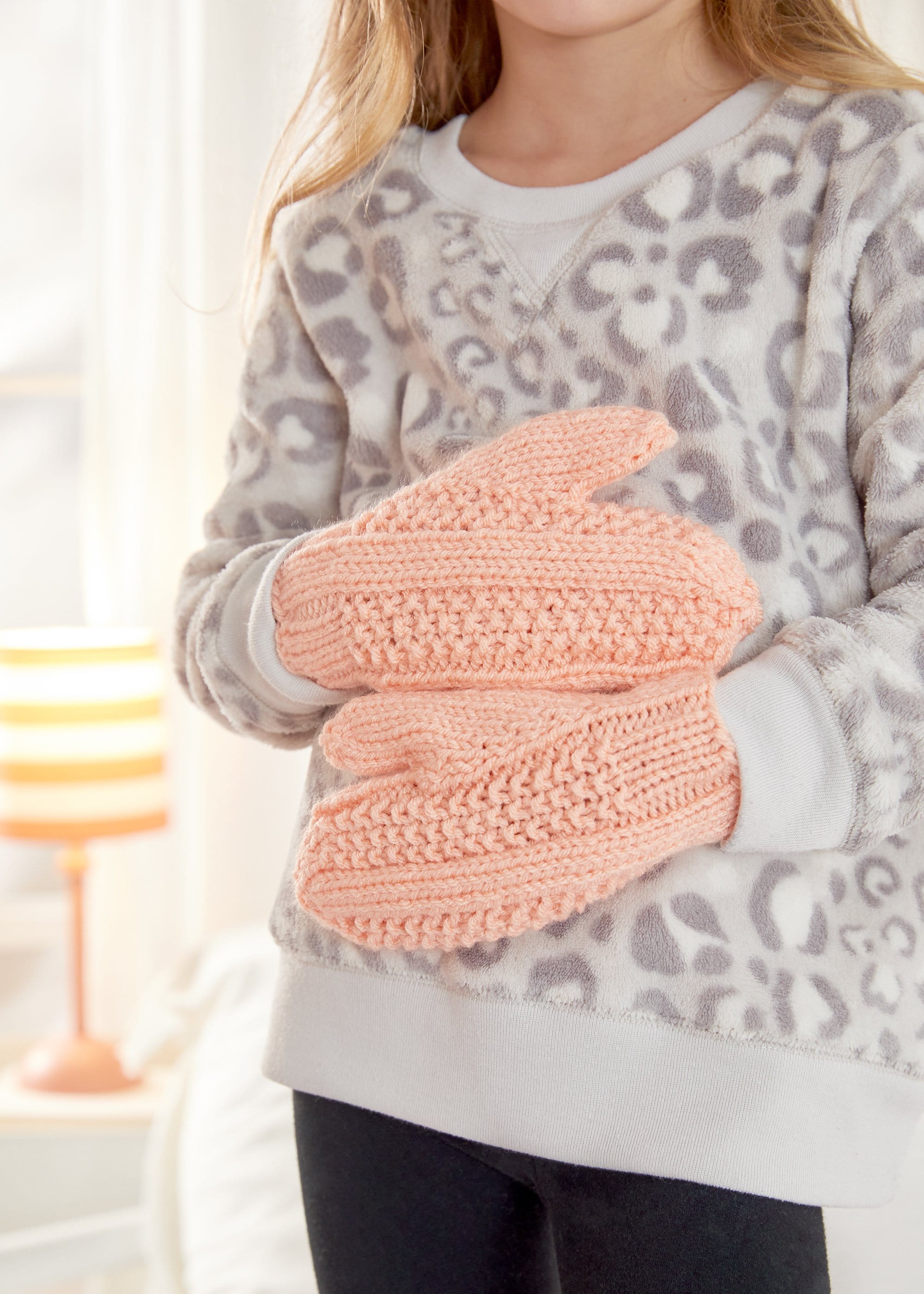 Seeded Columns Mittens – Premier Yarns
