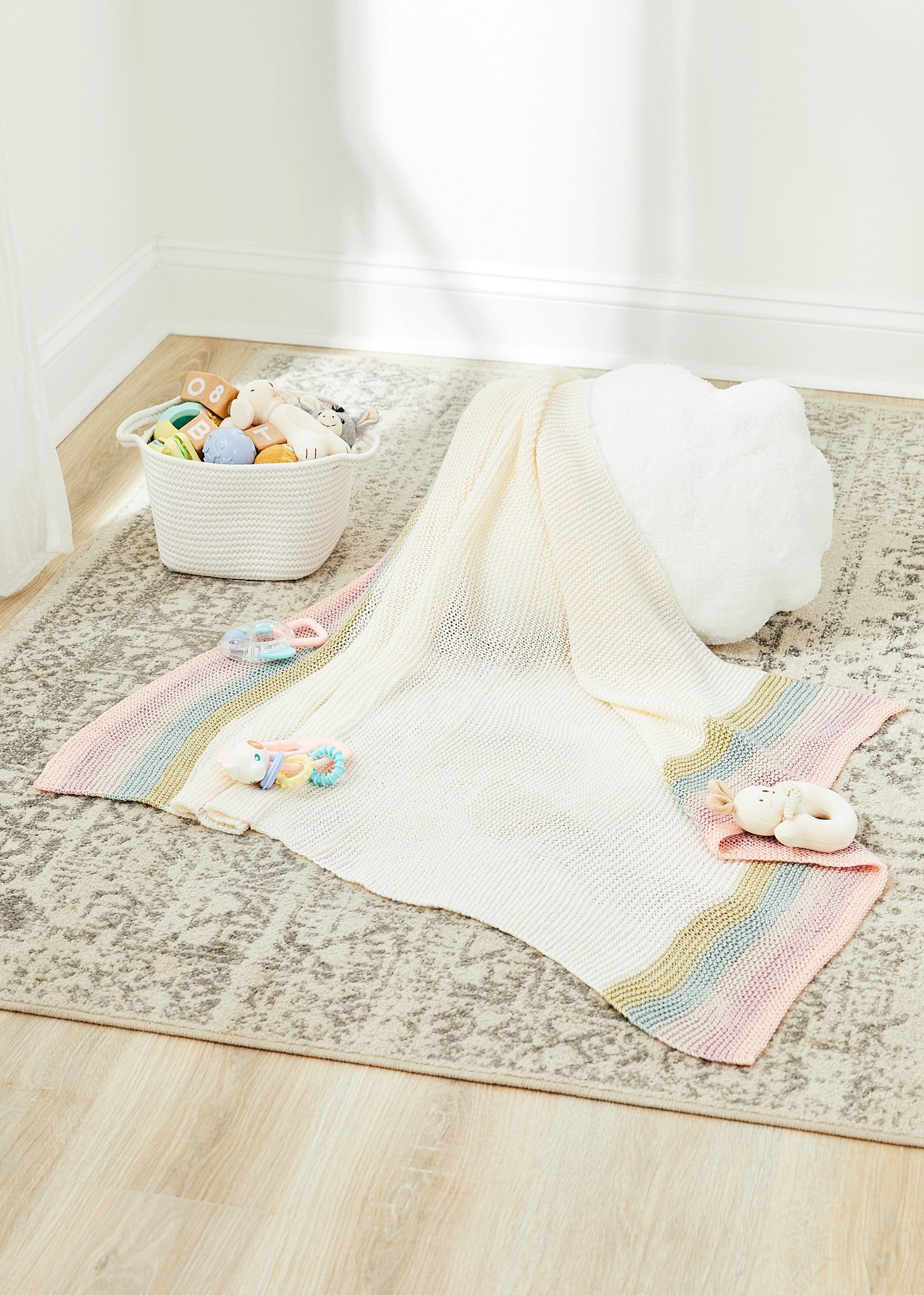 Flutterby Baby Blanket – Premier Yarns