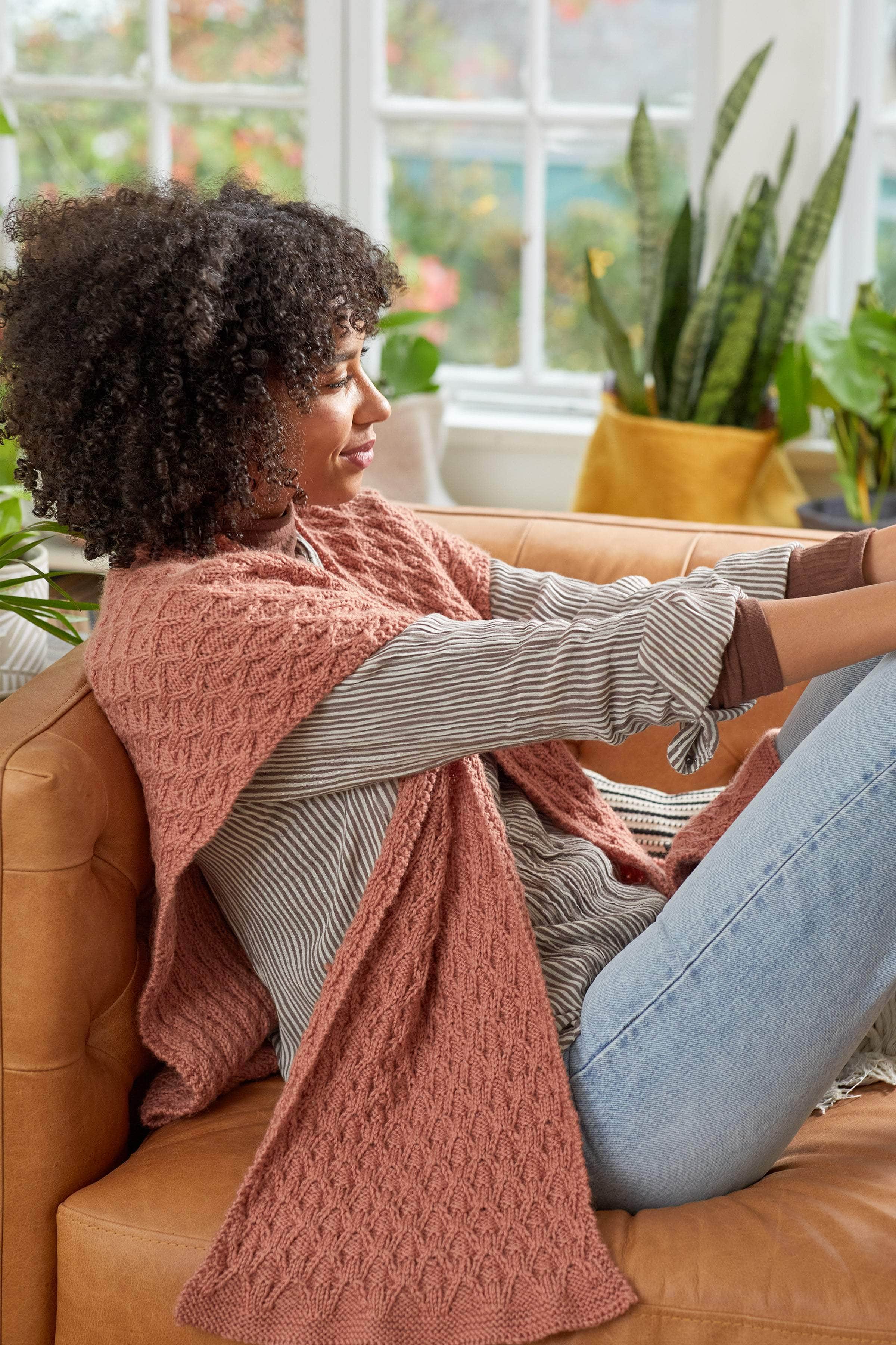 Embossed Ruana – Premier Yarns