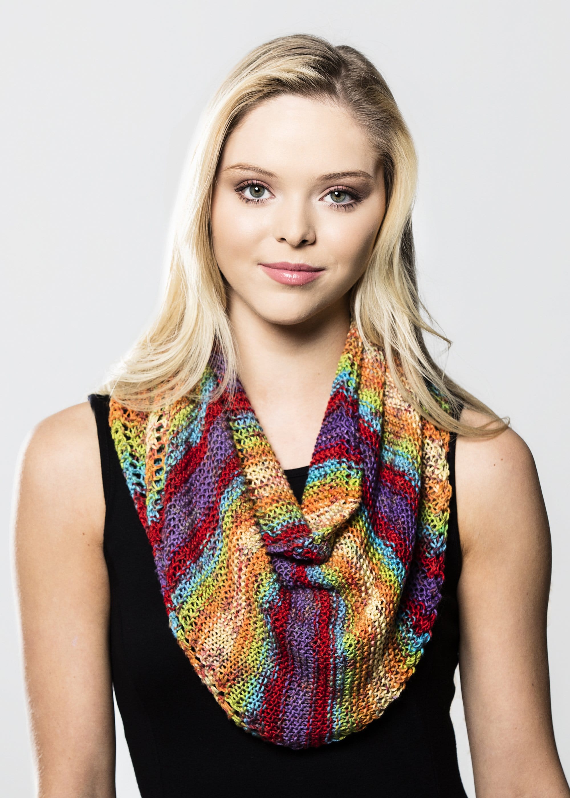 Premier® Garden™ Triangular Scarf – Premier Yarns