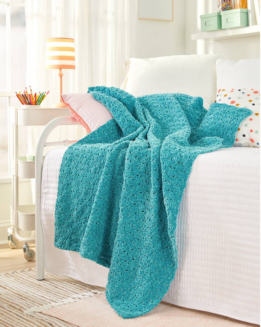 Split Shells Throw – Premier Yarns